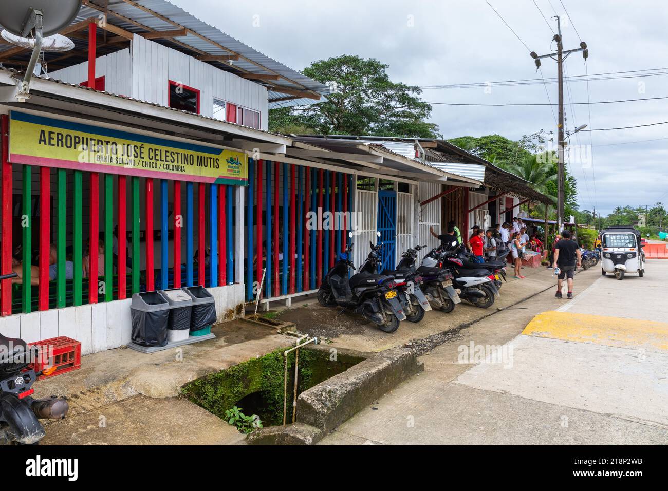 Aeroporto Jose Celestion Mutis, waiting room, Bahia Solano, Coco ...