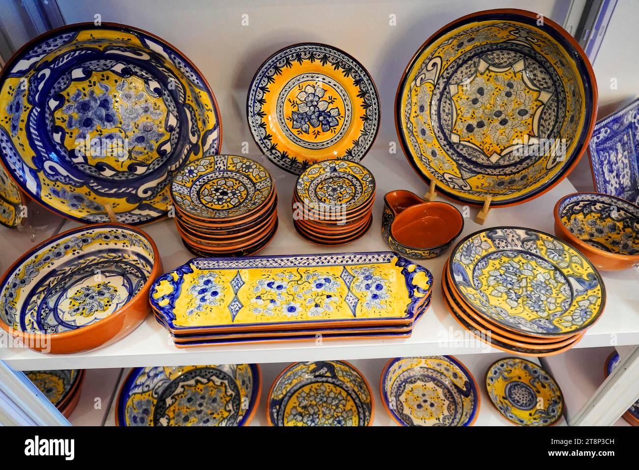 Souvenirs, pottery, old town, alley, houses, Tavira, Algarve, Portugal ...
