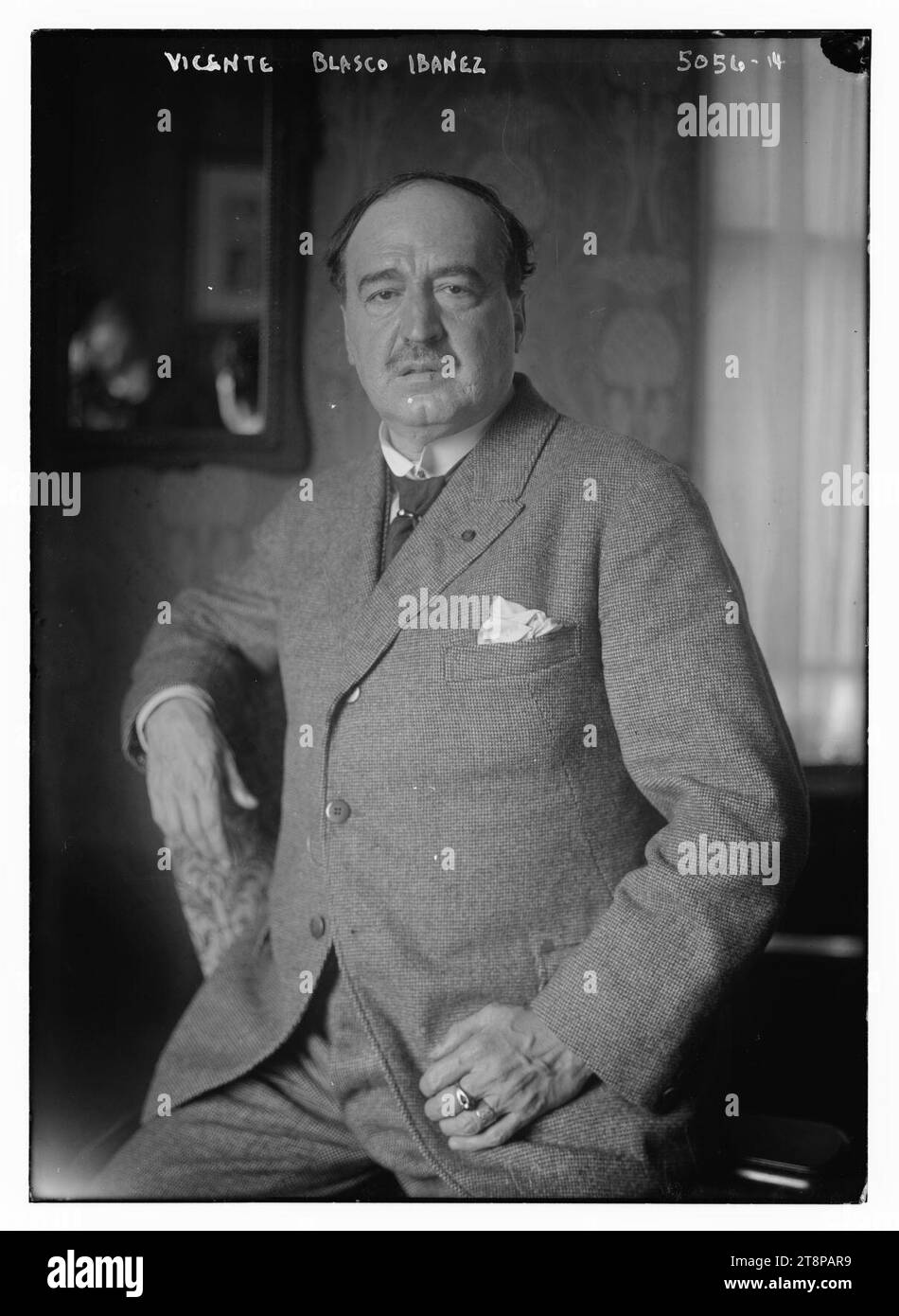Vicente ibanez Black and White Stock Photos & Images - Alamy