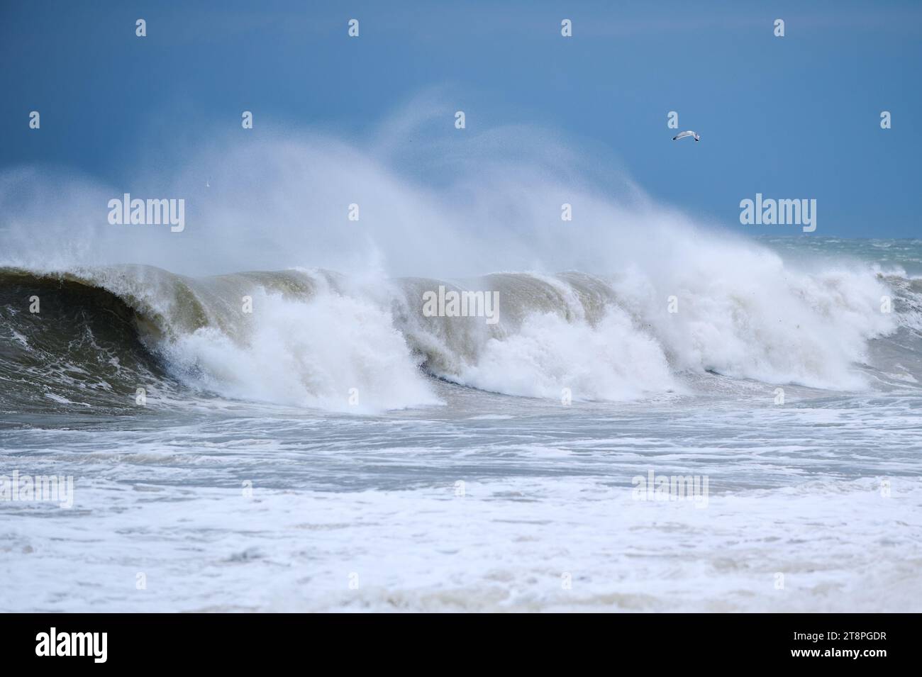 Raging huge waves during an incredibly powerful storm in the Black Sea ...