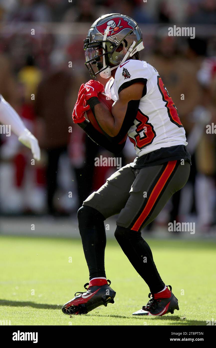 Tampa Bay Buccaneers wide receiver Deven Thompkins (83) makes a catch ...