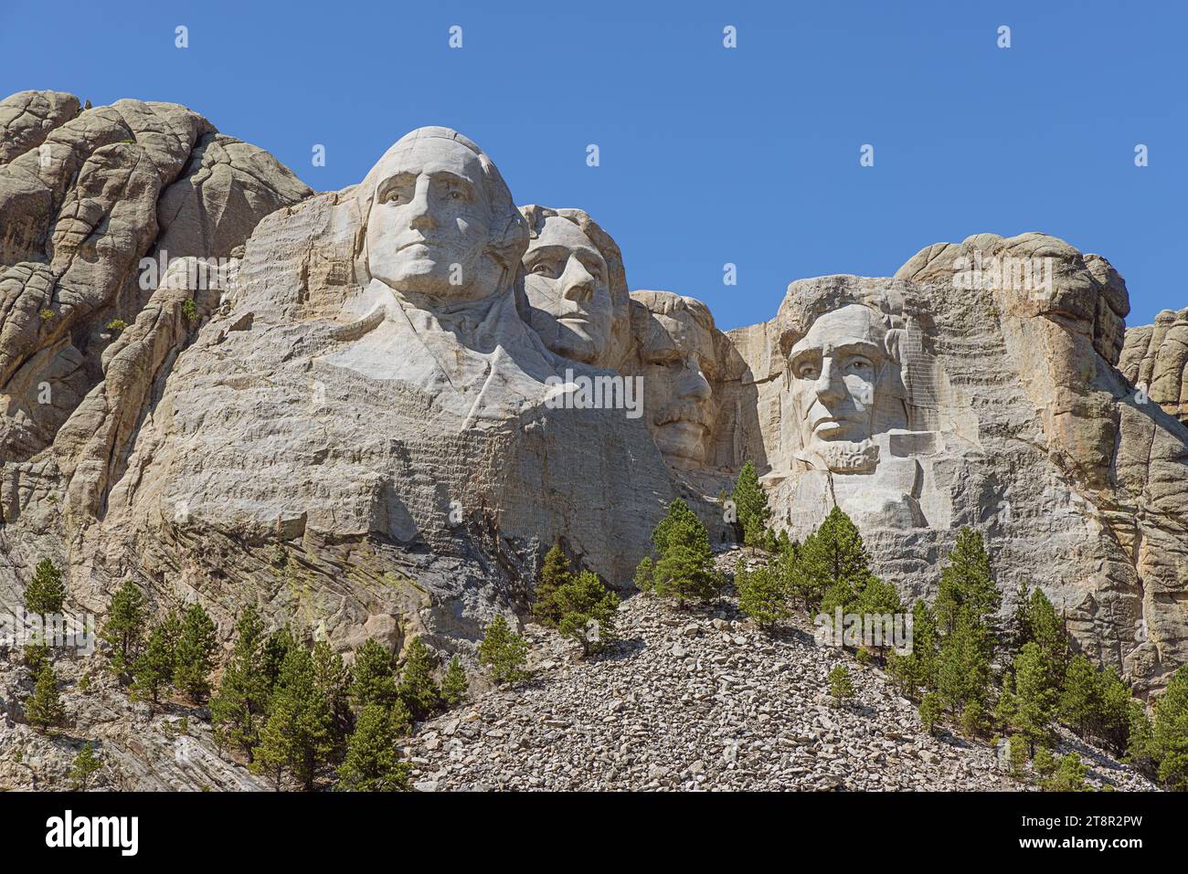 General view of Mount Rushmore with the four presidents, located near ...