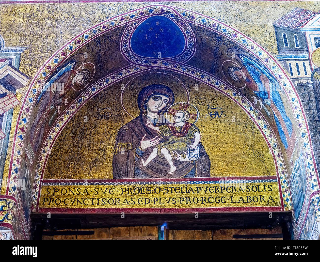 Renaissance byzantine architecture hi-res stock photography and images ...