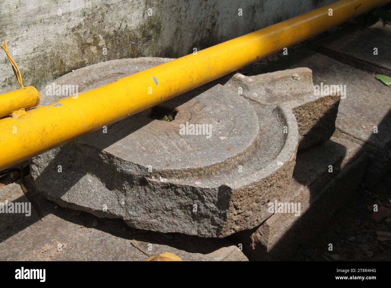 Phung Son Pagoda, Looks like an old Hindu linga; Cholon, Ho Chi Minh ...