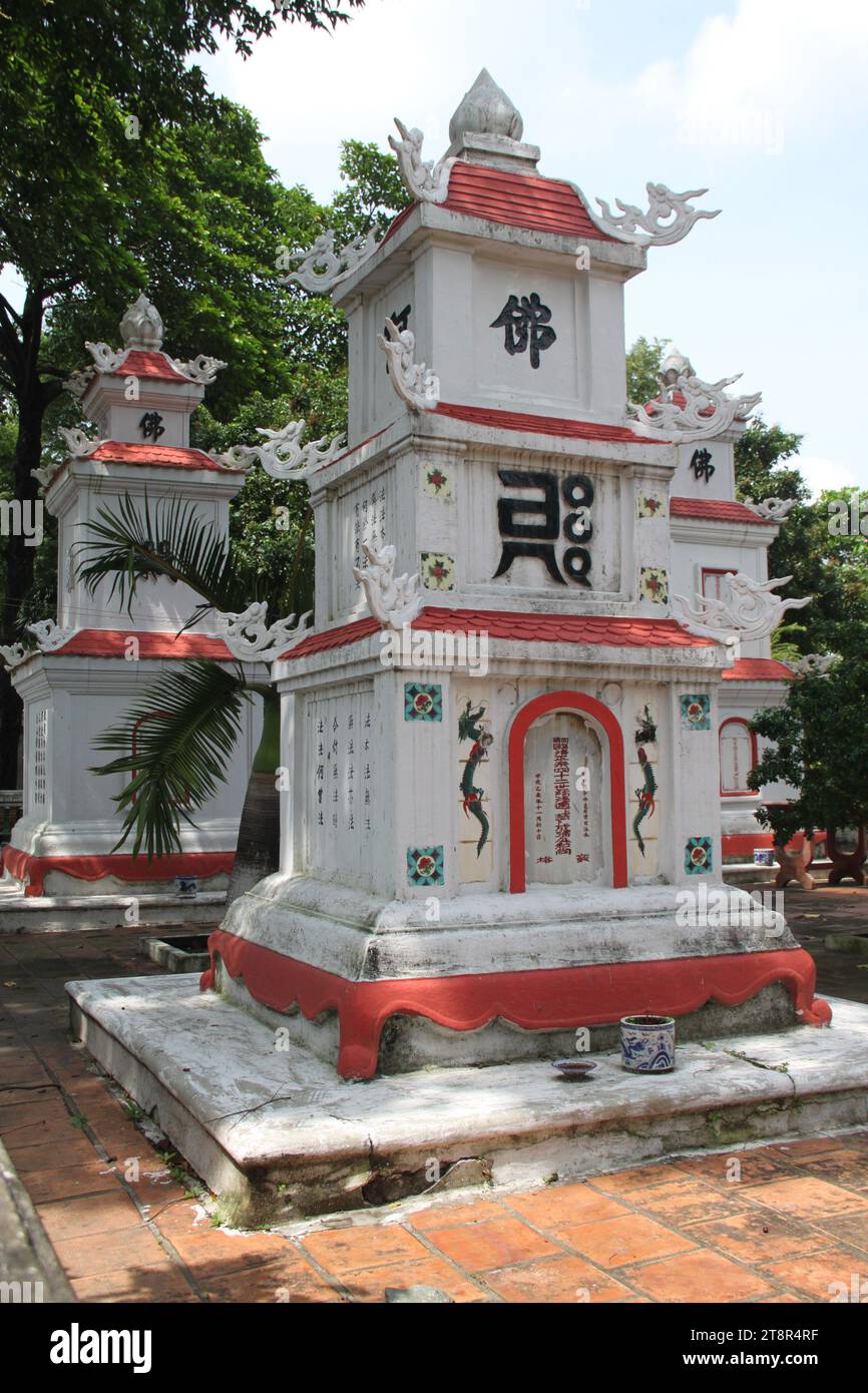 Phung Son Pagoda, Cholon, Ho Chi Minh City/Saigon, Vietnam Stock Photo ...