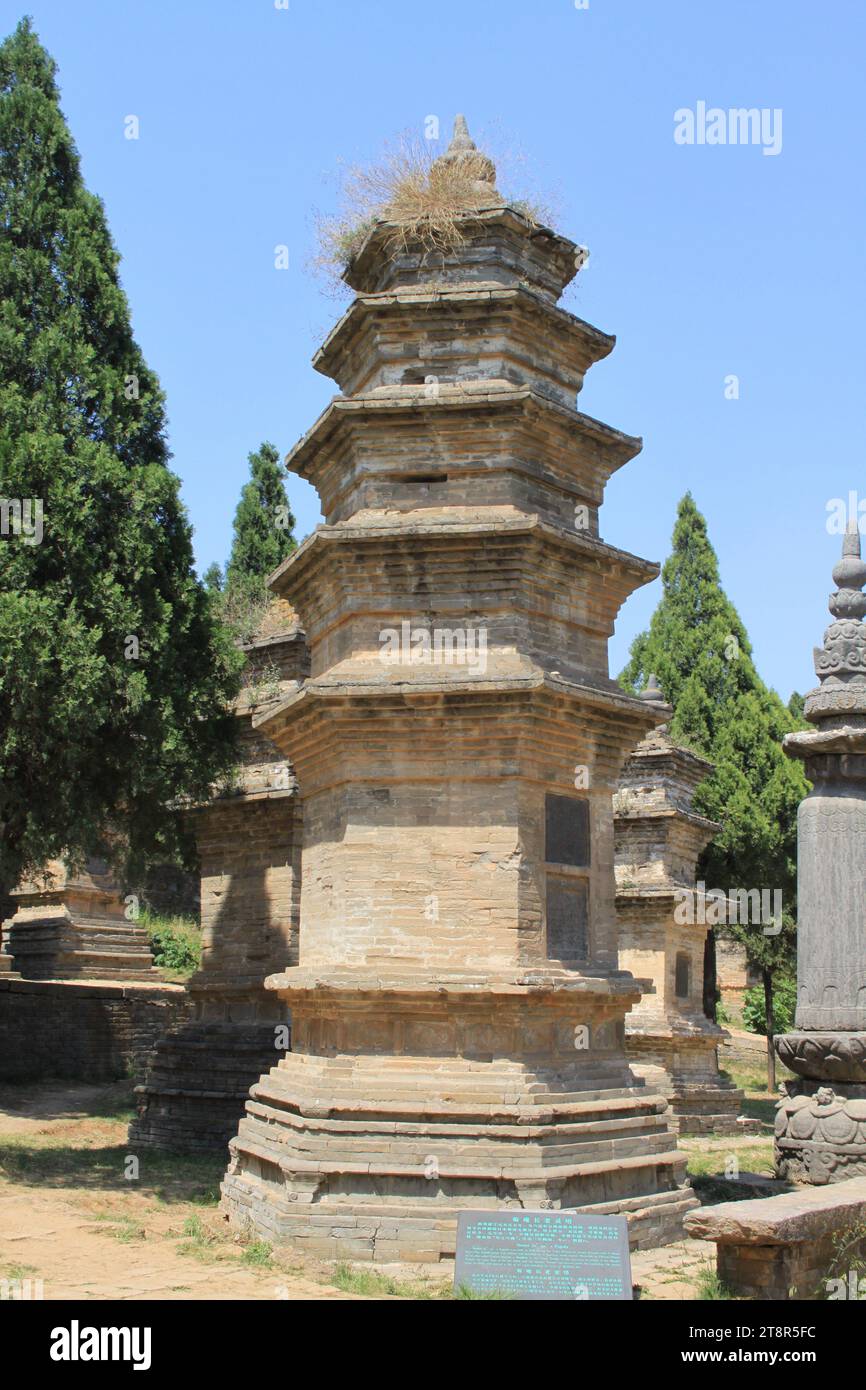 Master Ju'an's Pagoda, Yuan, 1339, Shaolin Monastery, Dengfeng, Henan ...