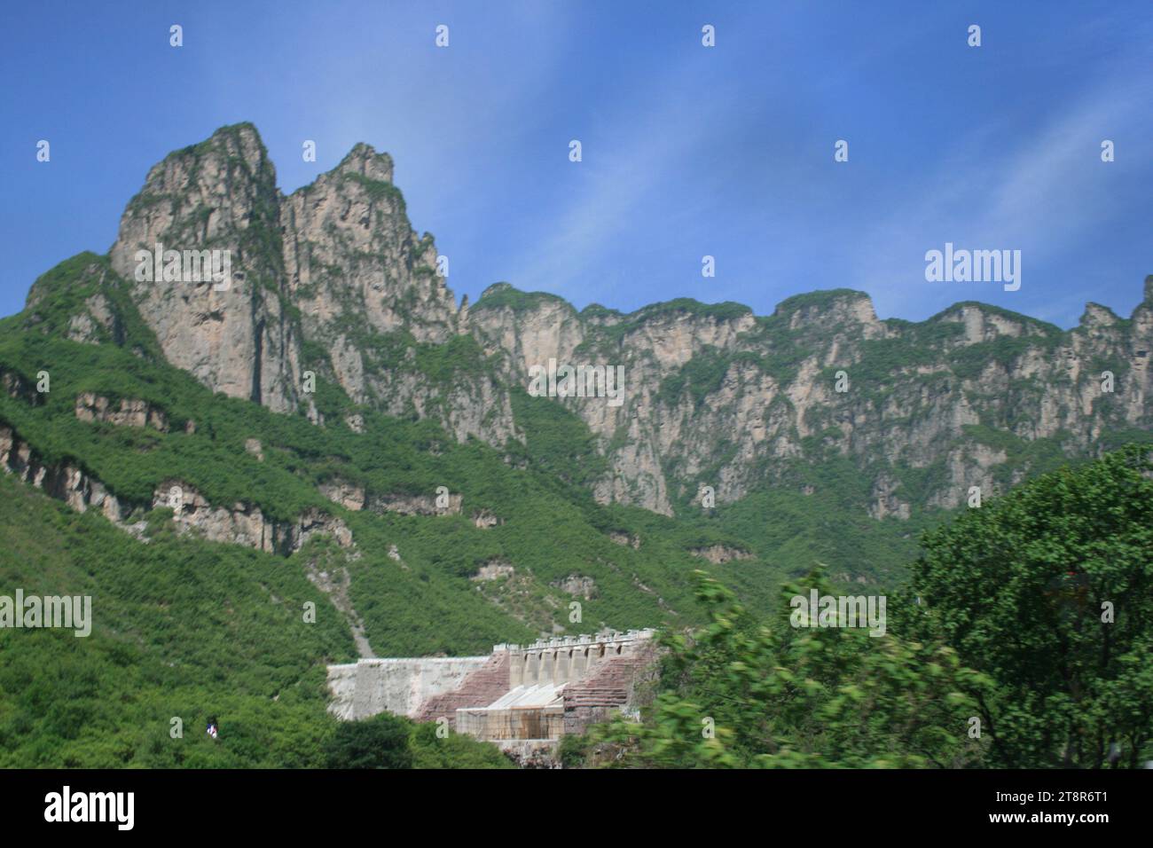 2009 yuntai shan waterfall hi-res stock photography and images - Alamy