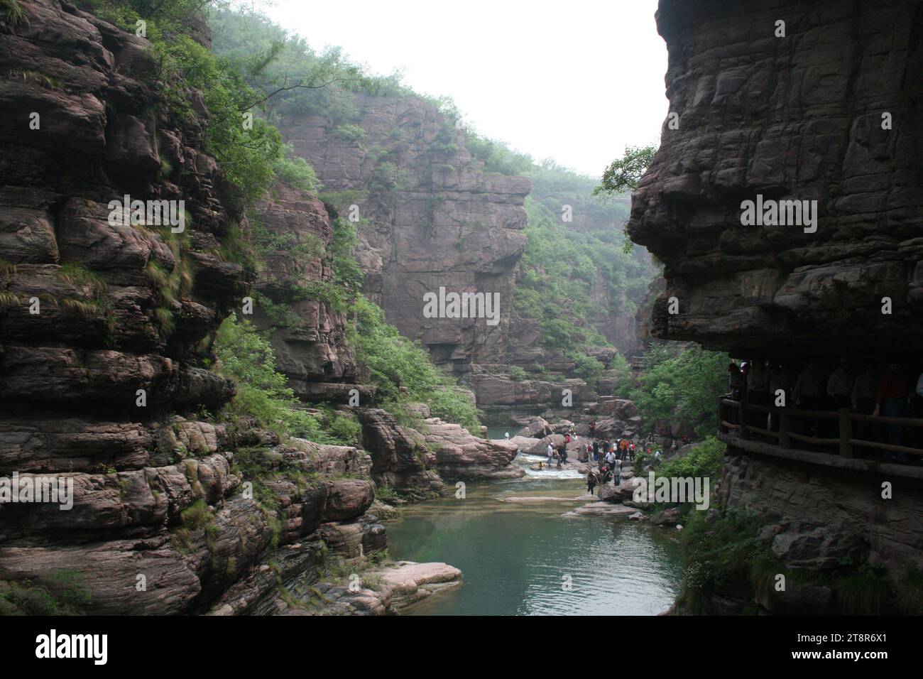 2009 yuntai shan waterfall hi-res stock photography and images - Alamy