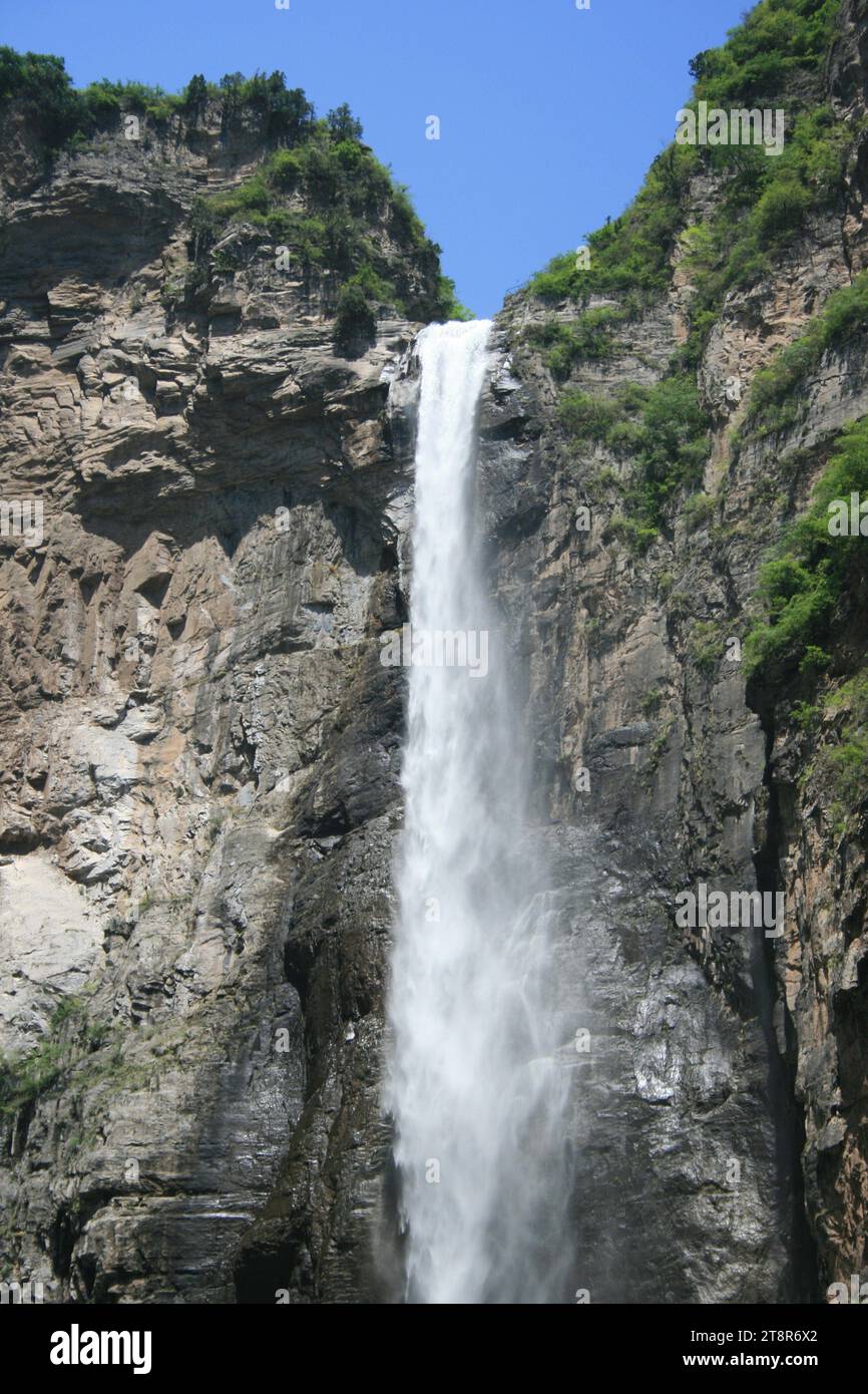 Yuntai shan national geopark hi-res stock photography and images - Alamy