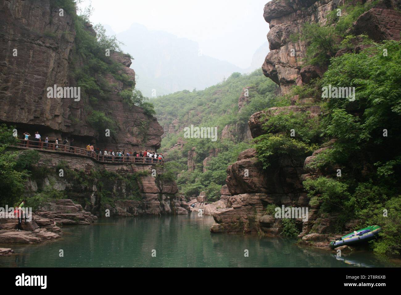 Yuntai Shan, Highest waterfall in Asia; national geopark, Henan ...