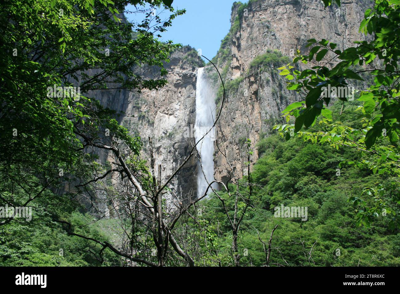 Yuntai Shan Waterfall, Highest waterfall in Asia; national geopark ...