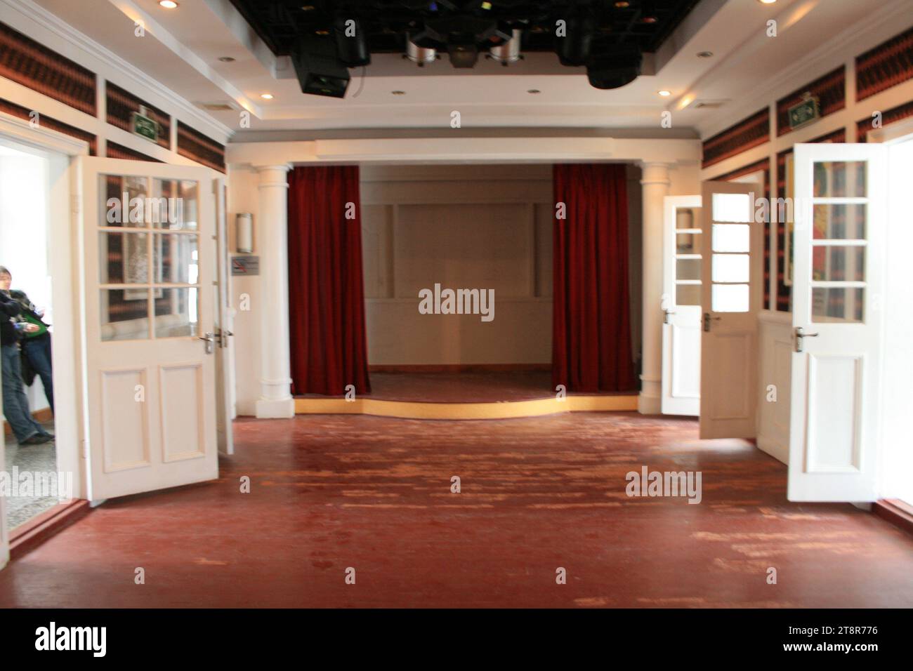 Jigongshan (Rooster Mountain) Dance Hall of Soong Meiling, Near Xinyang, Henan Province, China ...