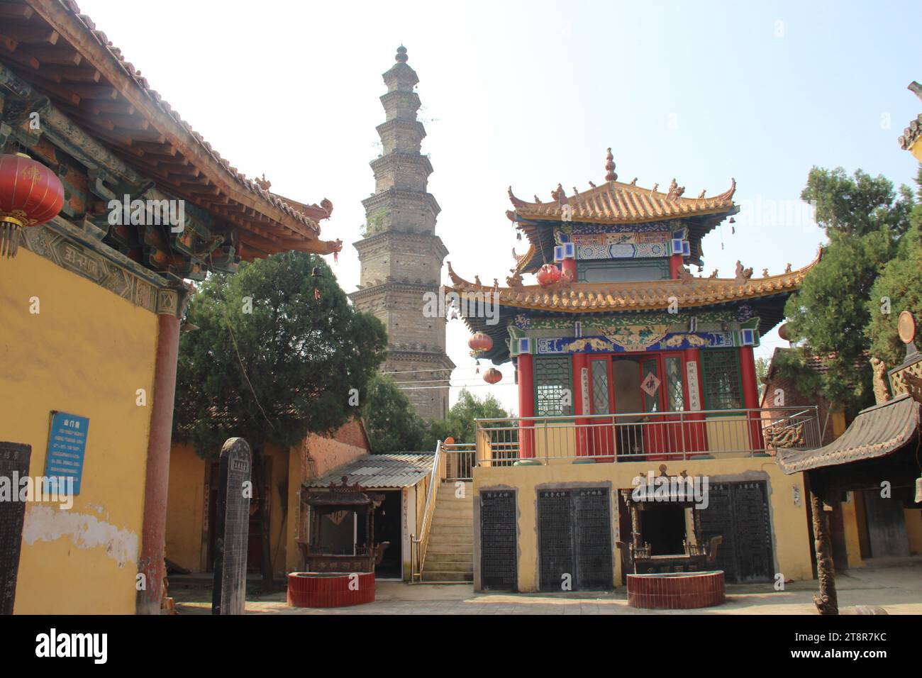 Xingguo Pagoda, Yanling, Pagoda from Later Zhou in Five Dynasties ...