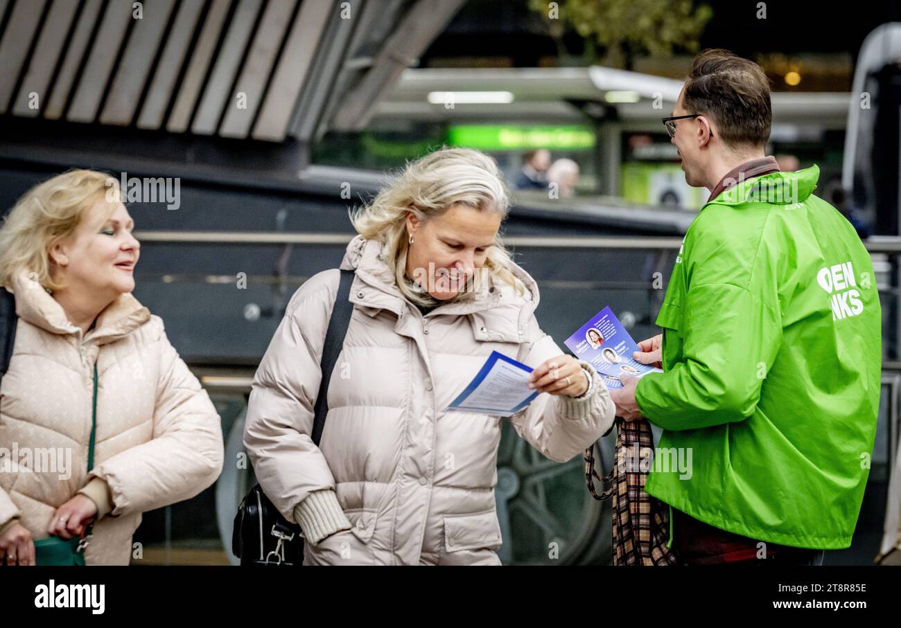 Samen flyer hi-res stock photography and images - Alamy