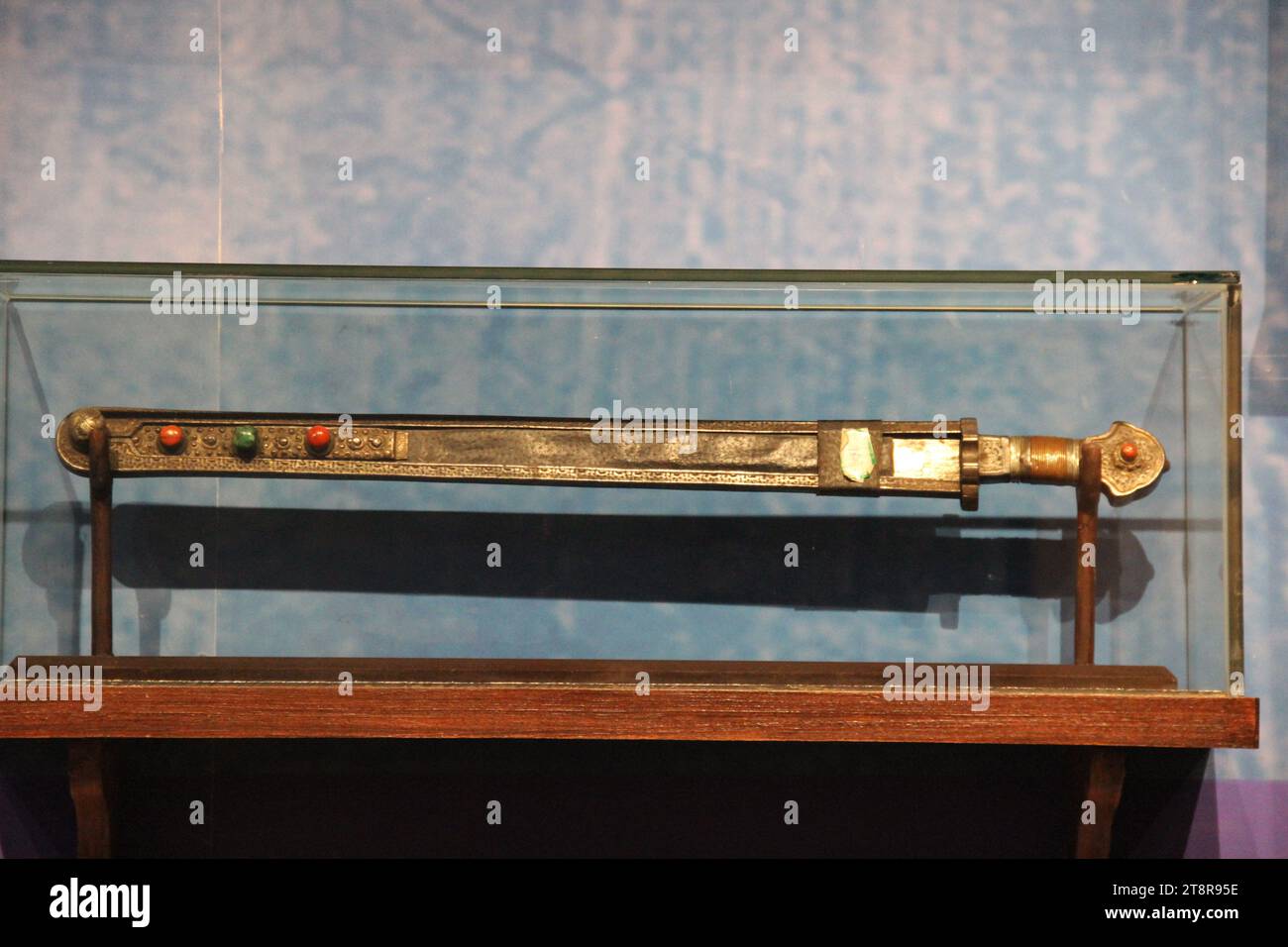 Tibetan Traditional Sword, Tibetan Traditional Culture Gallery, Tibet ...