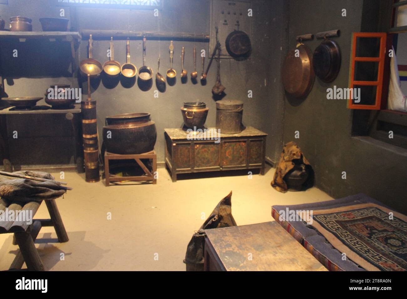 Tibetan Traditional Kitchen, Tibetan Traditional Culture Gallery, Tibet ...