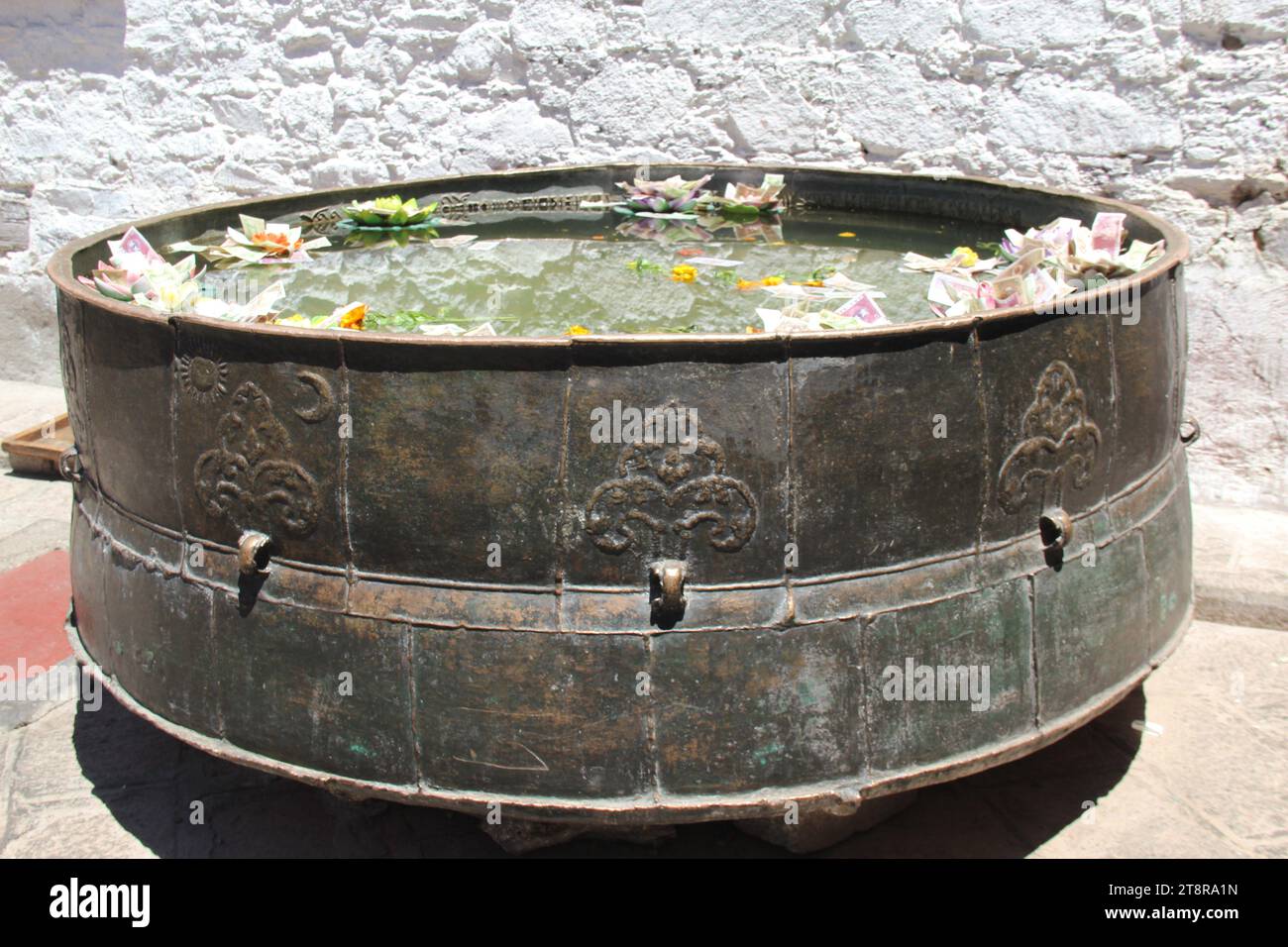 Jokhang Temple, Begun 647 AD during reign of Tibetan King Songtsan ...