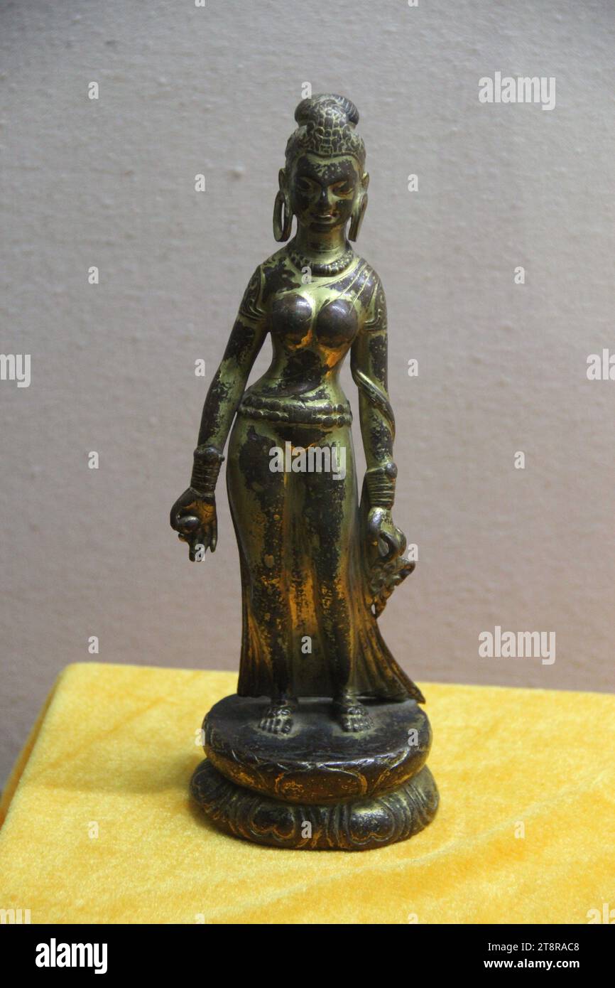 Brass Tara, 9th-10th Century, Tibetan Buddhist Art Gallery, Tibet ...