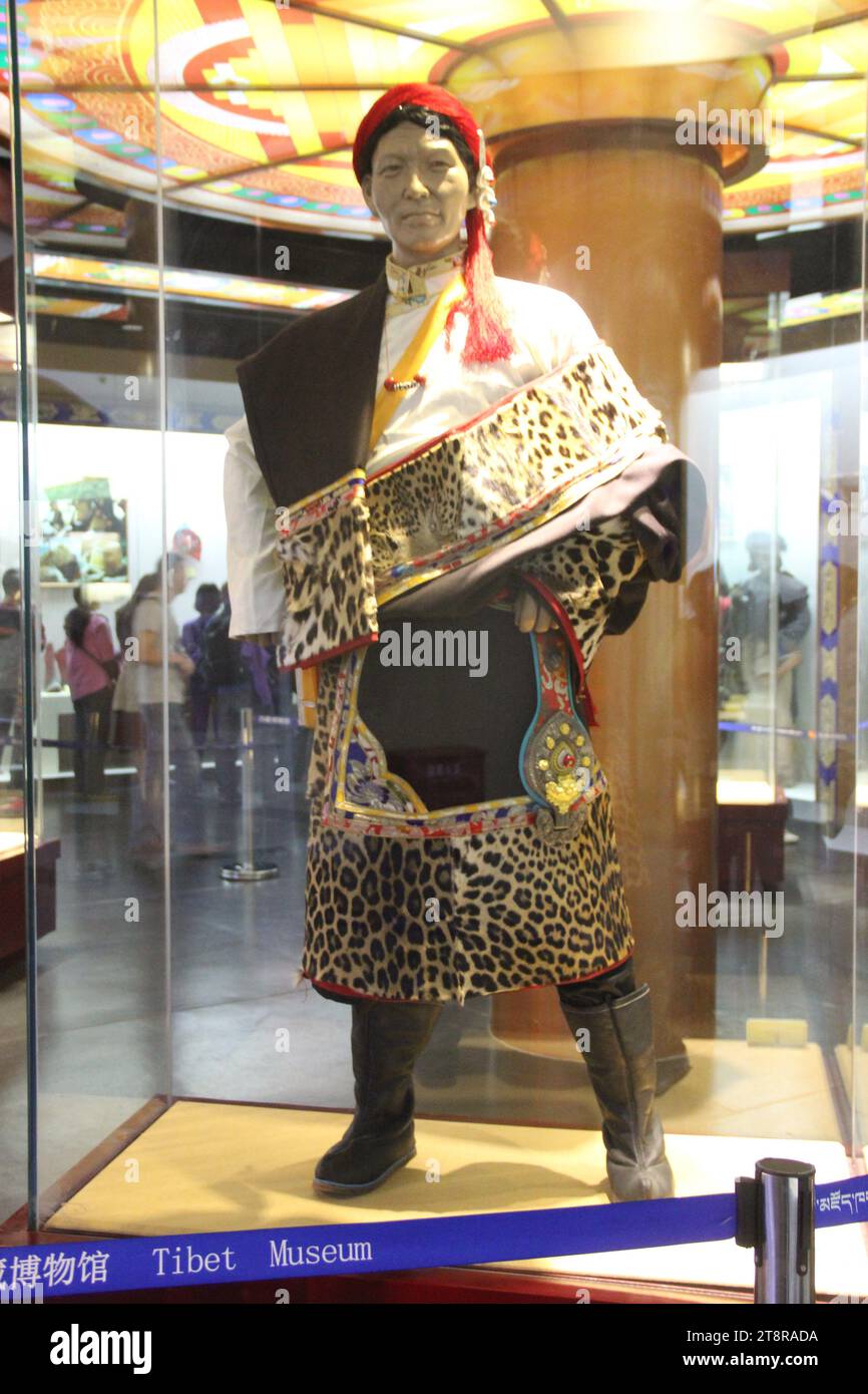 Tibetan Traditional Dress, Tibetan Traditional Culture Gallery, Tibet ...