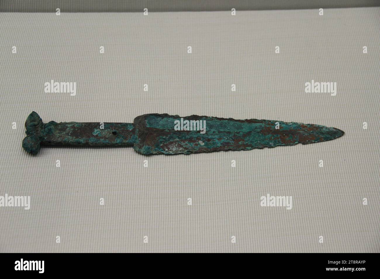 Pre tubo kingdom bronze dagger hi-res stock photography and images - Alamy