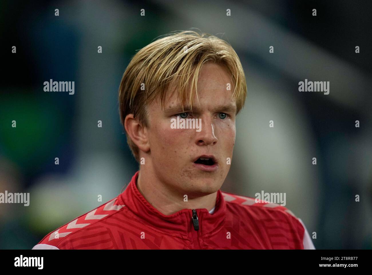 Windsor Park, Belfast, Northern Ireland. 20th Nov, 2023. Victor ...
