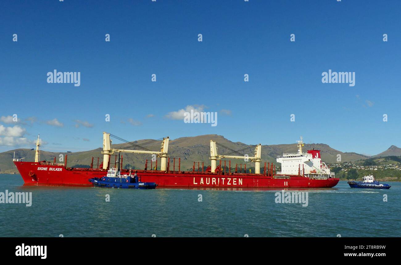 Signe bulker bulk carrier hi-res stock photography and images - Alamy