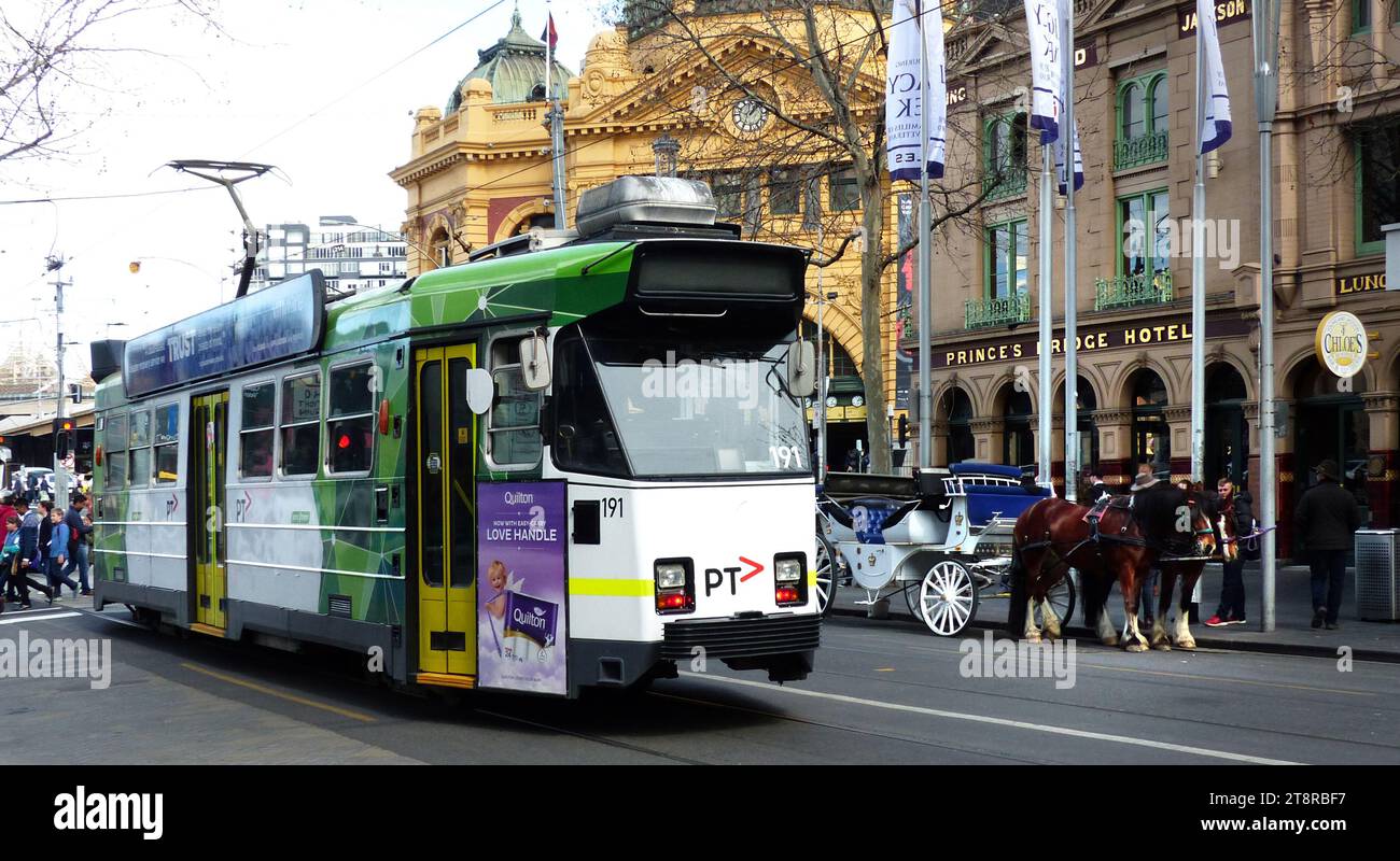 Z-class Melbourne tram, Z-class (Melbourne tram Stock Photo - Alamy