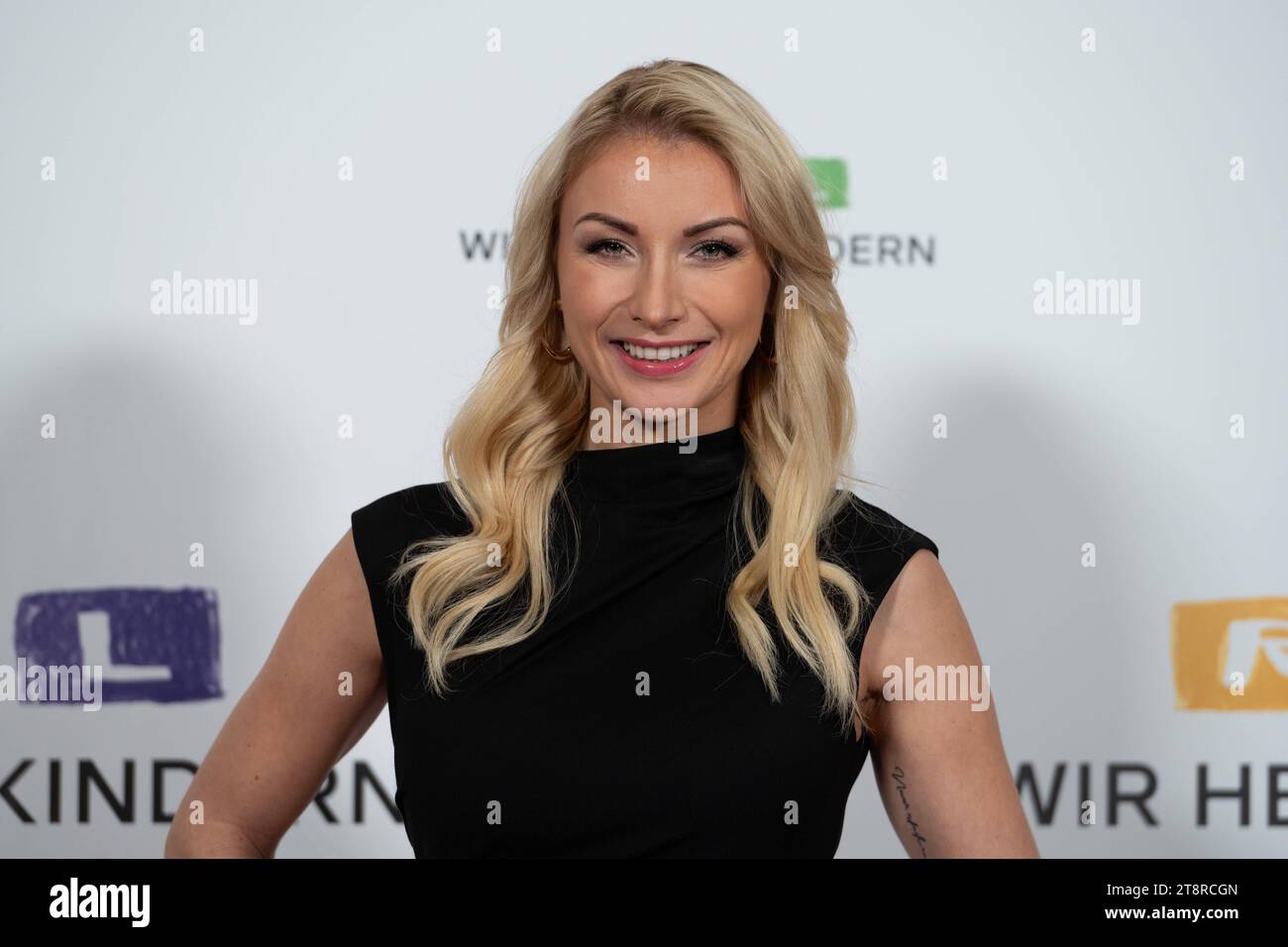 Anna-Carina WOITSCHACK, Saengerin, Portraet, Porträt, Portrait ...