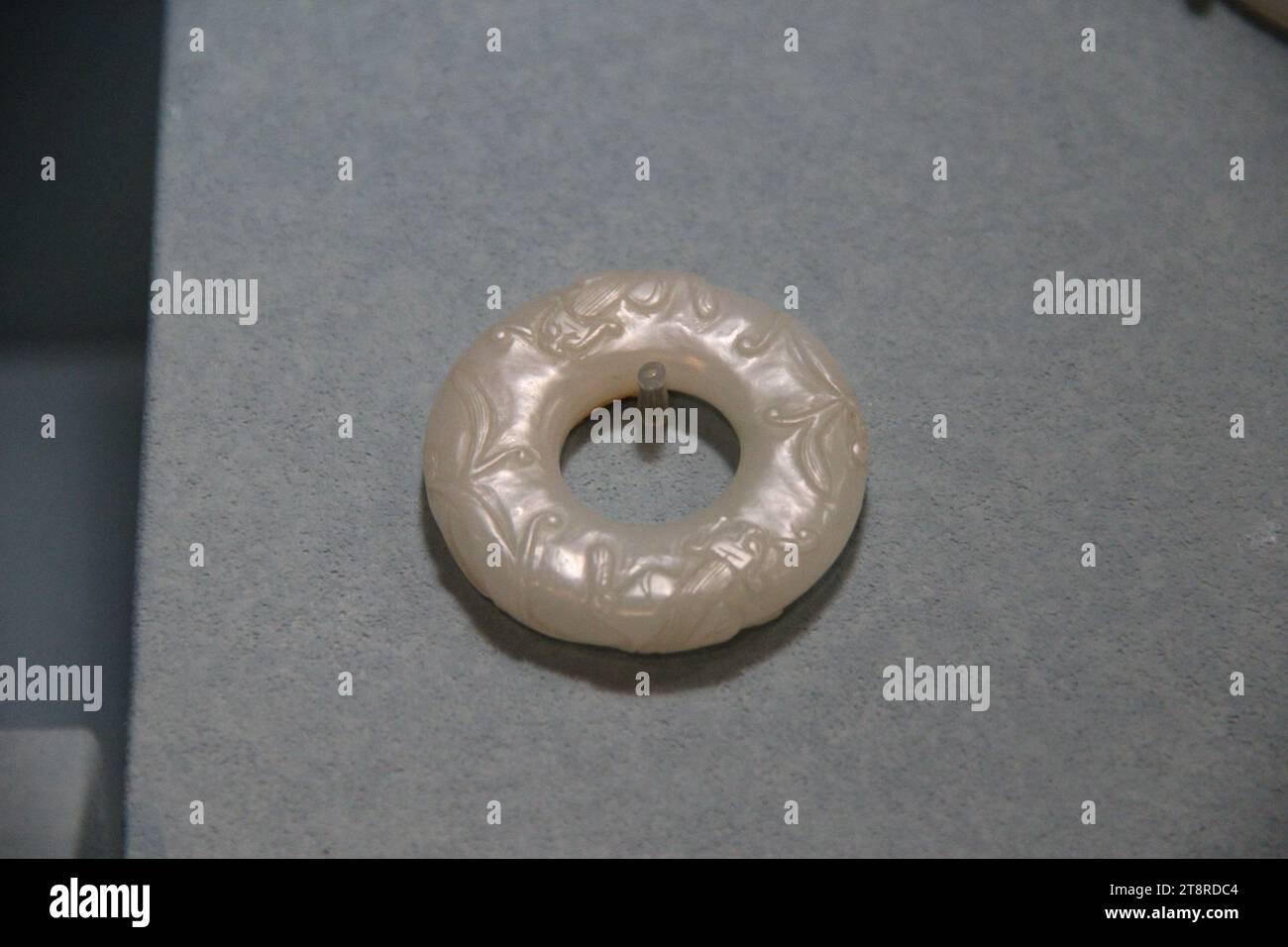 Jade Ring, Yuan, Jade gallery, Palace Museum, Taipei, Taiwan Stock ...