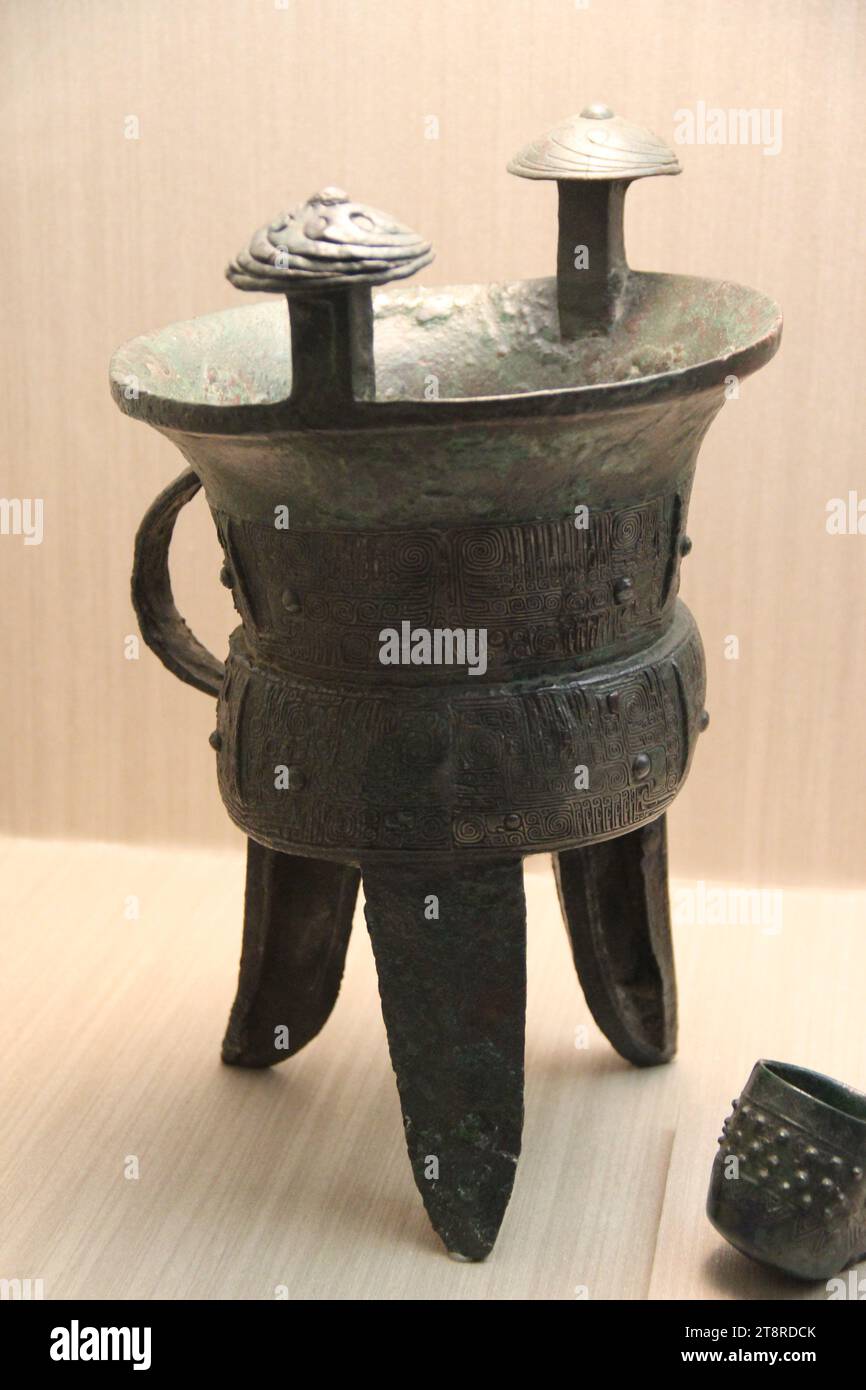 Bronze jia hi-res stock photography and images - Alamy