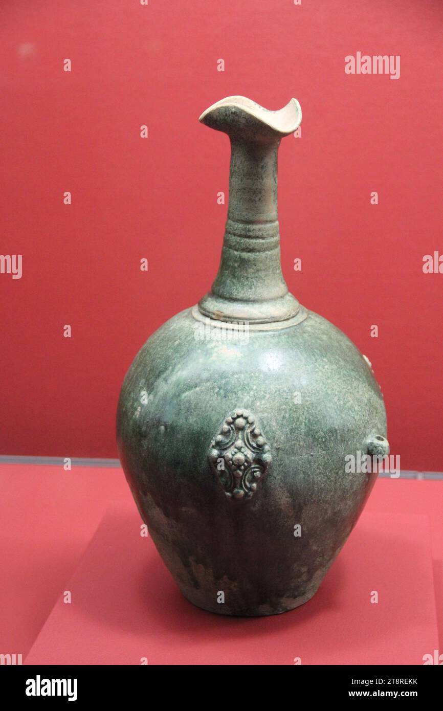 Tang Porcelain Bottle, Pottery and Porcelain Gallery, Palace Museum ...