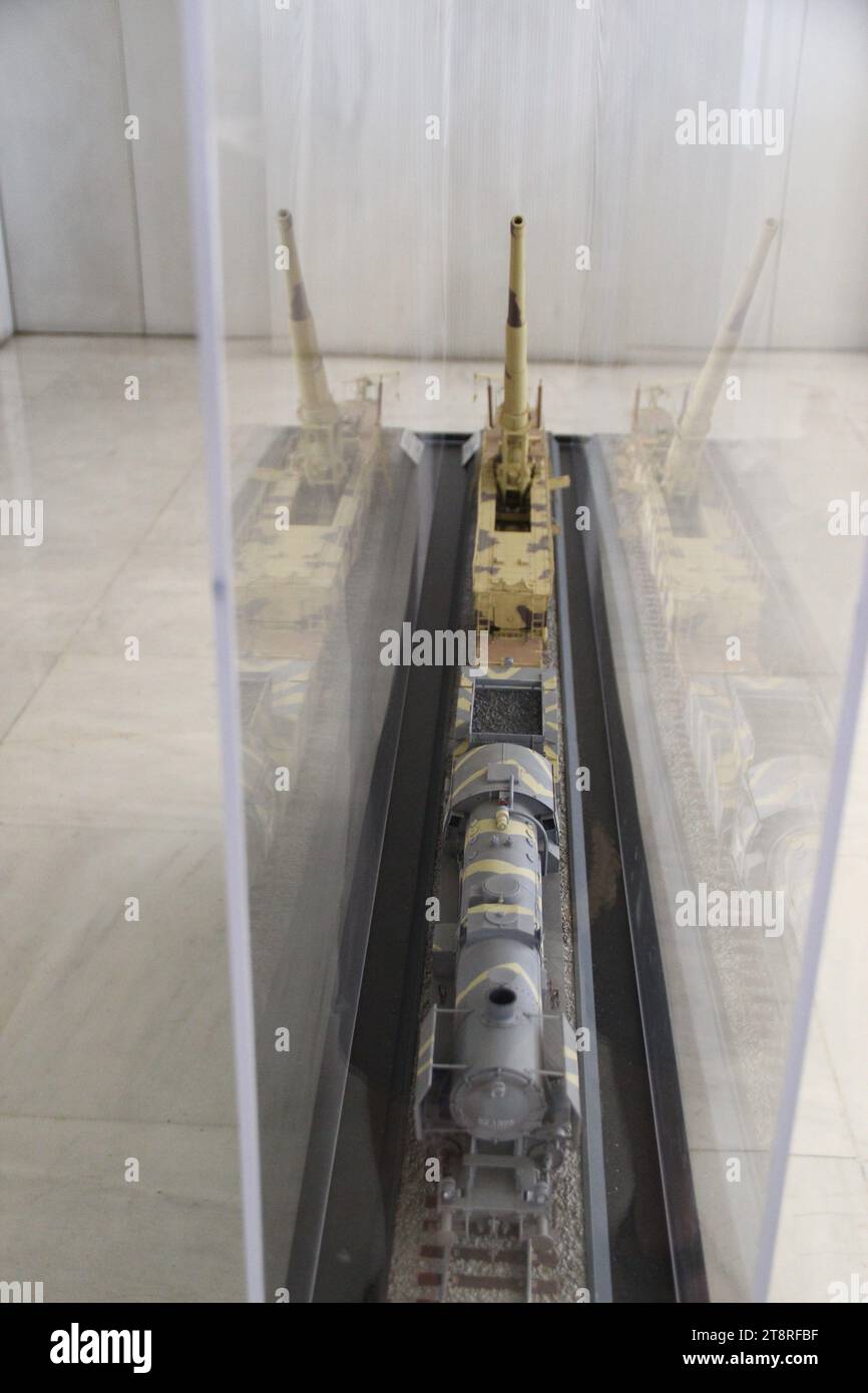 Hellenic War Museum Railroad Gun Model, Athens War Museum, Athens ...