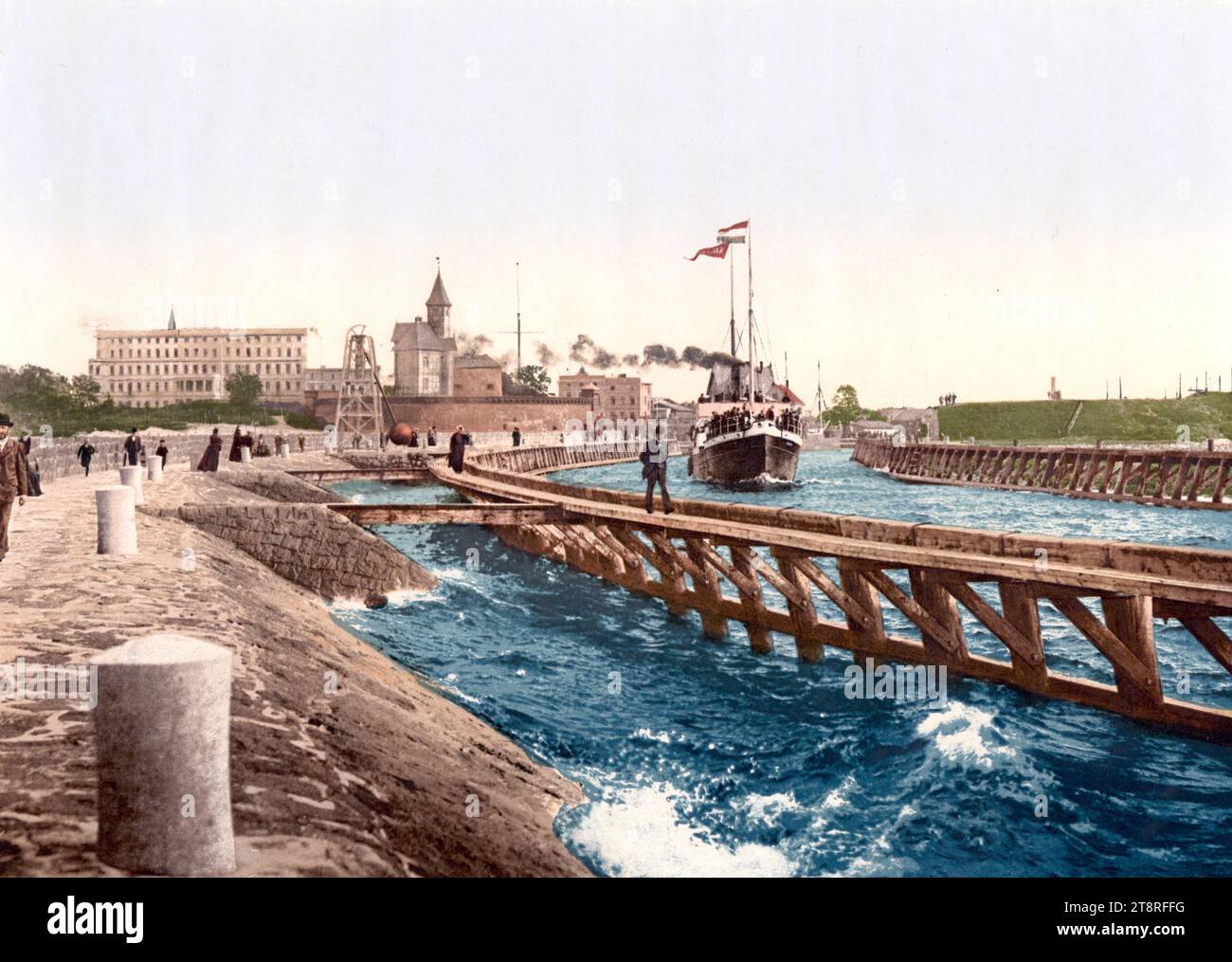 Der Hafen von Kolberg in Pommern, früher Deutschland, heute Kolobrzeg ...