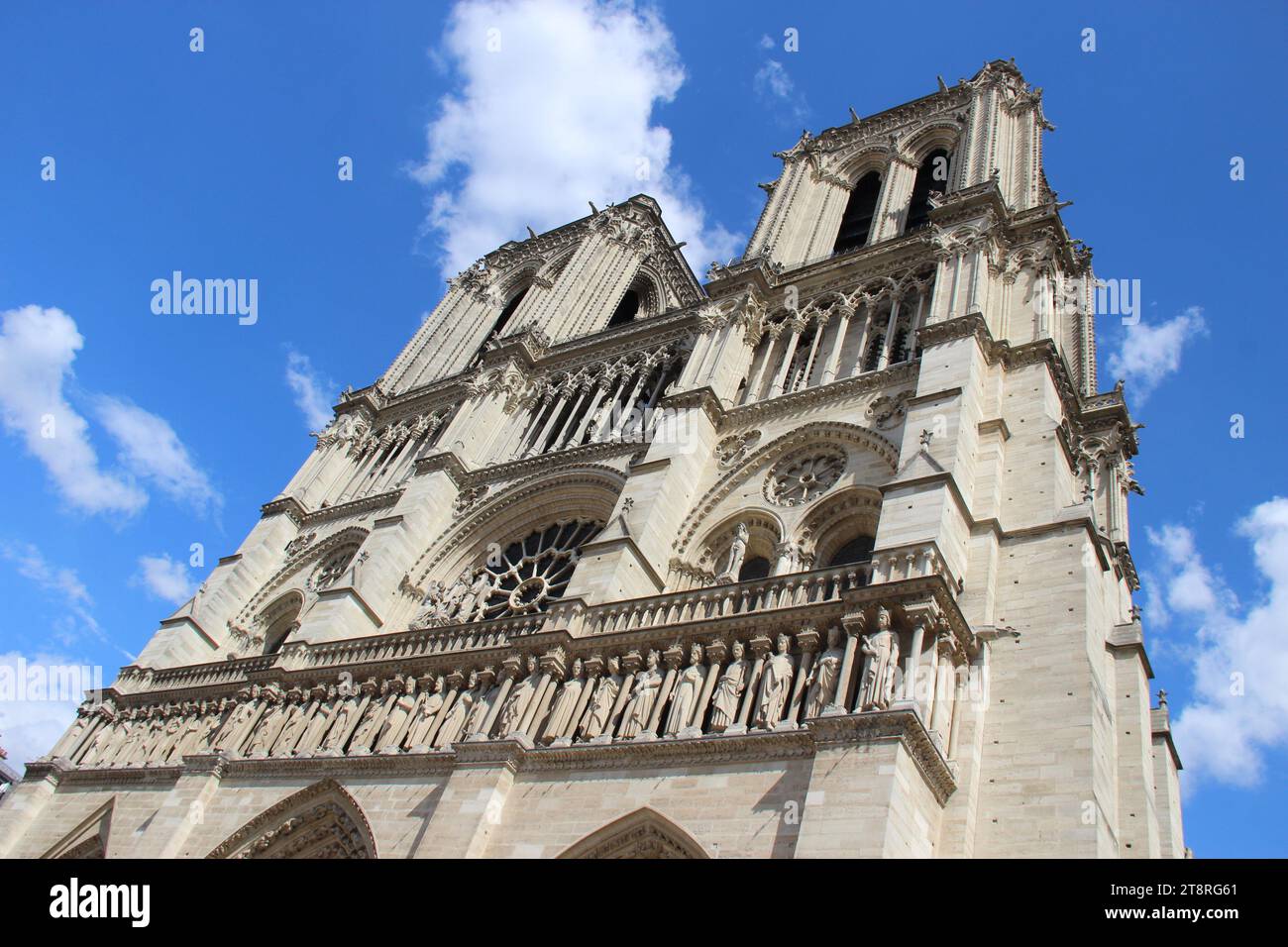 Notre dame de paris paris, france hi-res stock photography and images ...