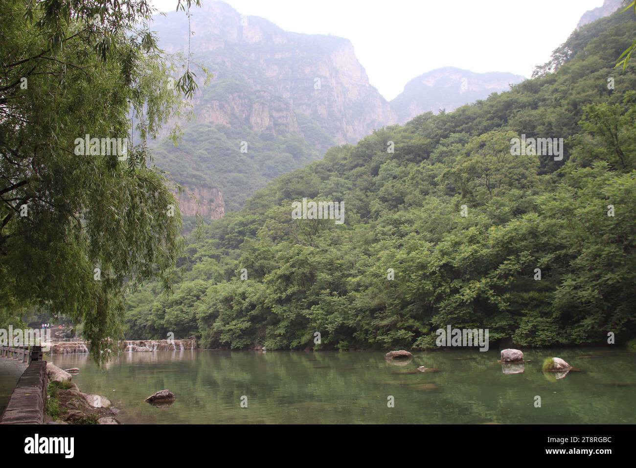 Yuntai shan national geopark hi-res stock photography and images - Alamy