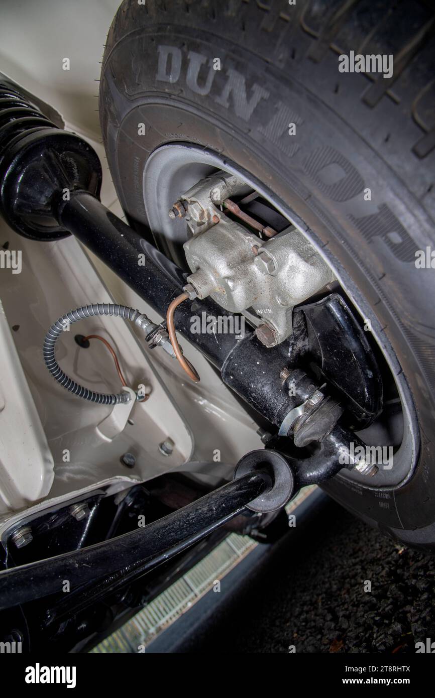 Front british classic car 1960s white hi-res stock photography and images - Alamy