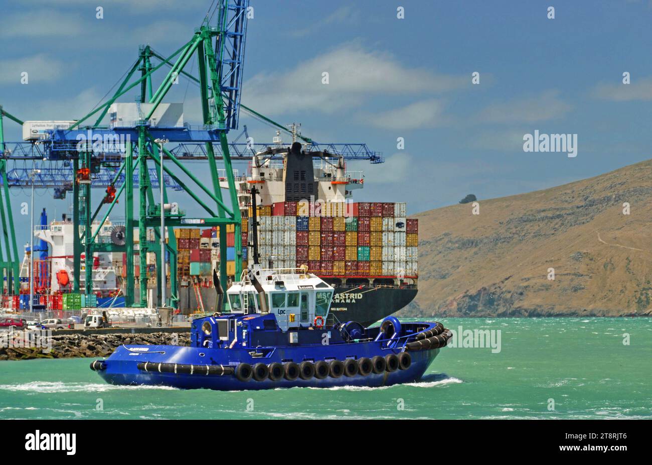 Tug blackadder port hi-res stock photography and images - Alamy