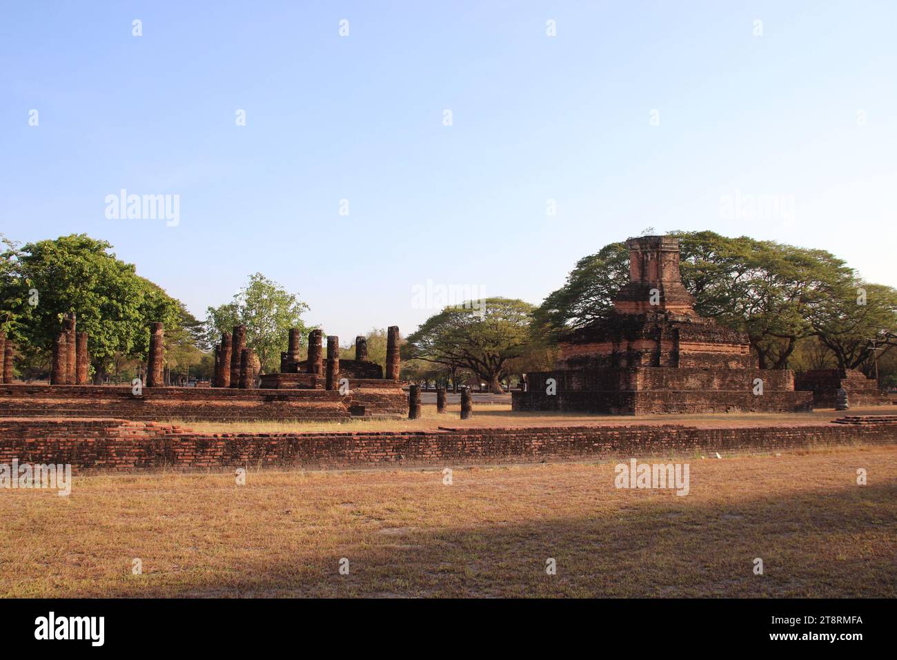 13th Century Thai City of Sukhothai: Wat Son Khao, Sukhothai Historical ...