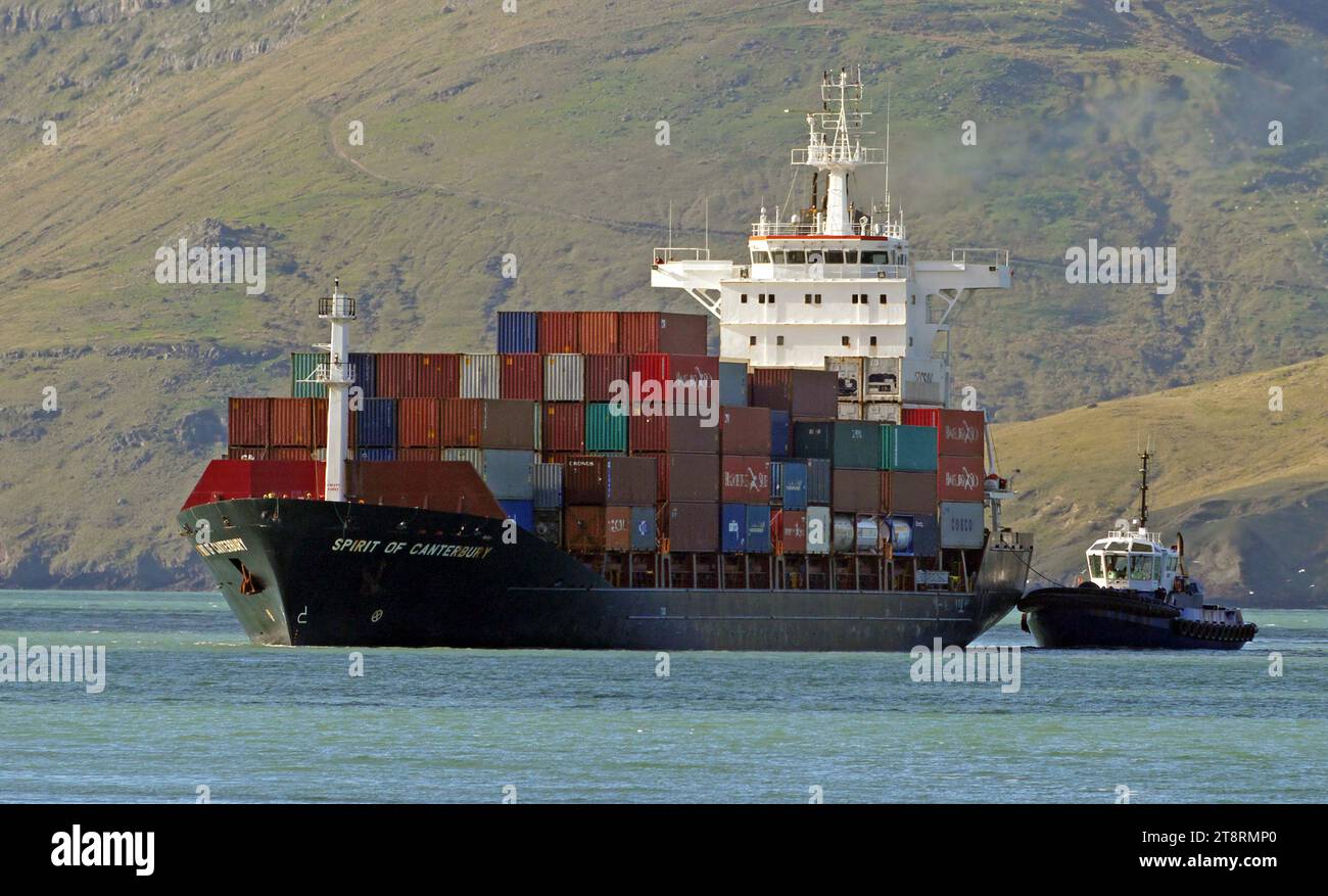 SPIRIT OF CANTERBURY Container Ship Stock Photo - Alamy