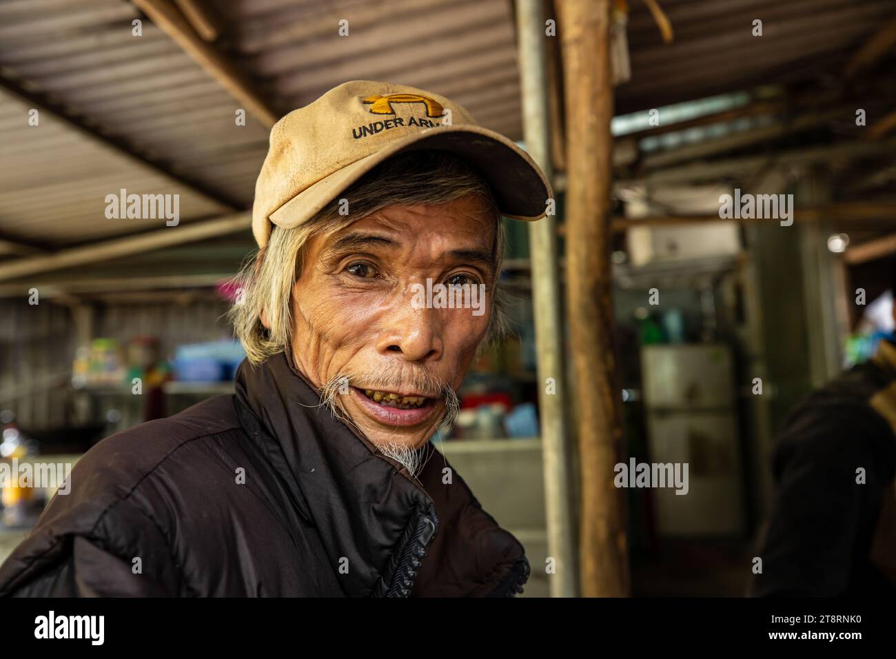 Vietnam people culture hi-res stock photography and images - Alamy