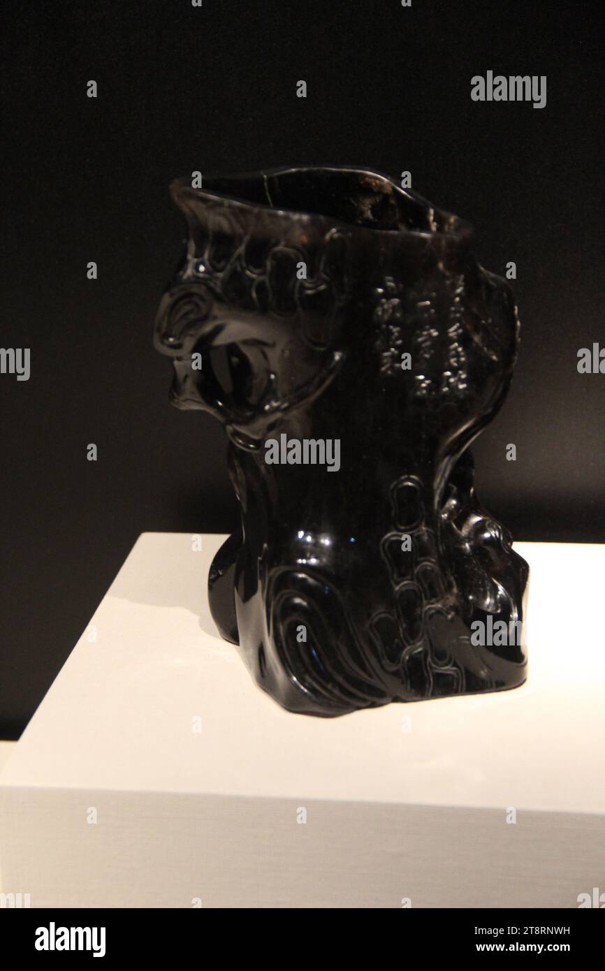 Qing Precious Objects of the Scholar's Study, Exhibit of Precious Crafts of Qing Court, Palace ...