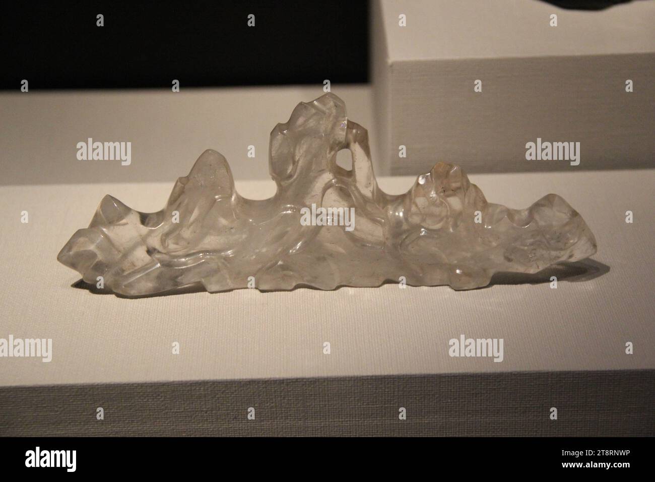 Qing Precious Objects of the Scholar's Study, Exhibit of Precious Crafts of Qing Court, Palace ...