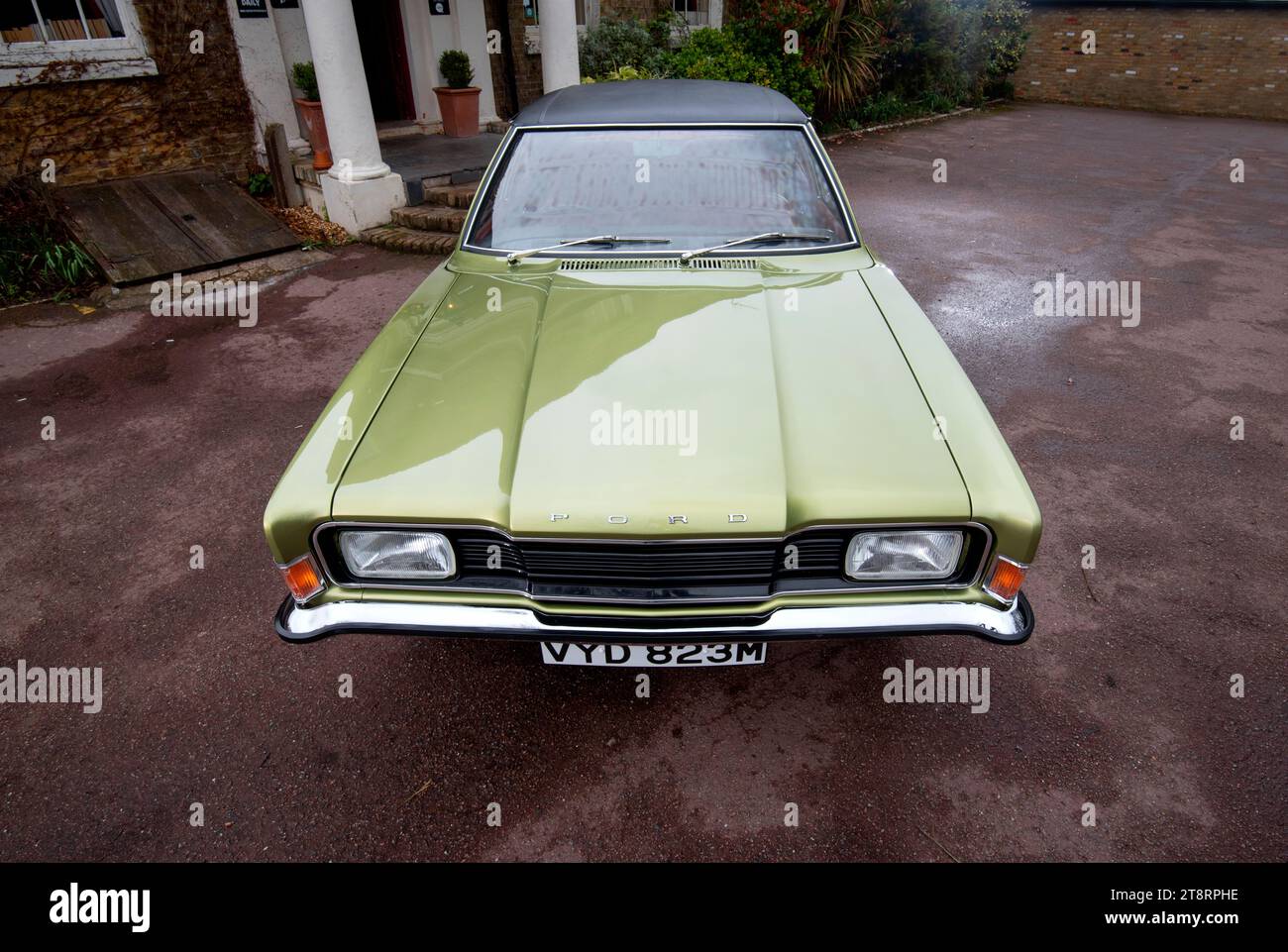 Mk3 Ford Cortina 2000 GT classic 1970s british/European family car ...