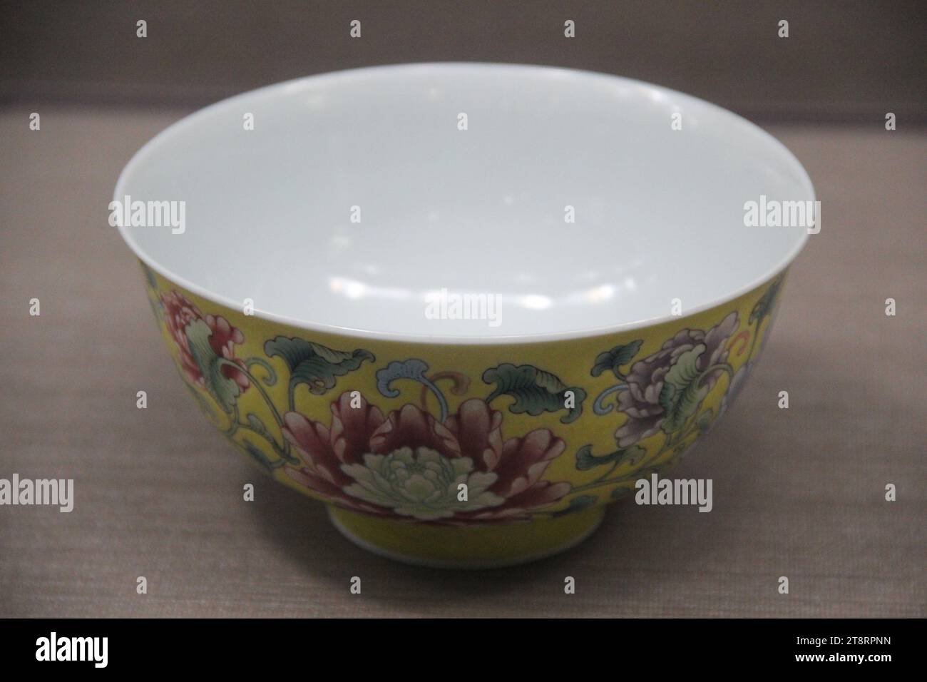 Qing Porcelain, Kangxi Reign, Pottery and Porcelain Gallery, Palace ...