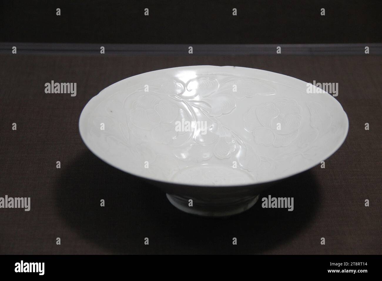 Ding Ware White Porcelain, Northern Song, Pottery and Porcelain Gallery ...