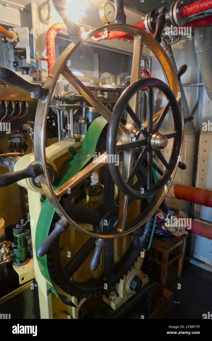 Old steam ship hi-res stock photography and images - Alamy