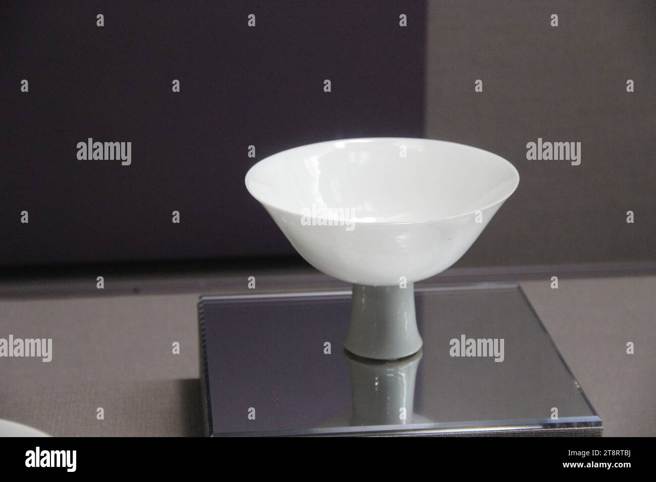 Ming Porcelain, Yongle Reign, Special Exhibit of Porcelain from Yongle ...