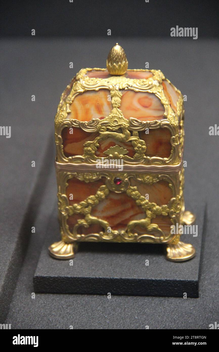 Qing Glass and Gold Box, Special Exhibit of Glass Artifacts, Palace ...