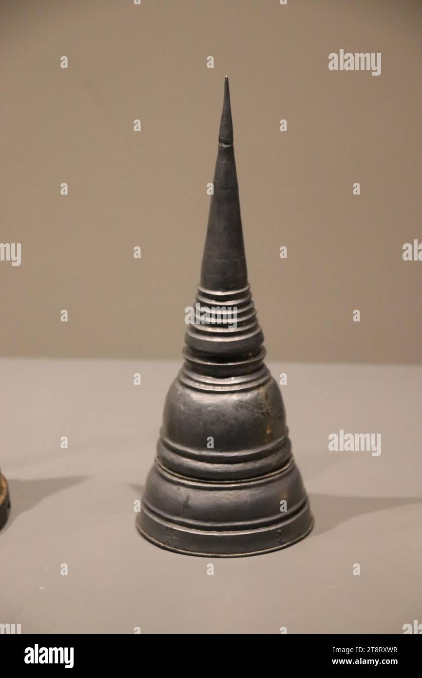 Ayutthaya Art: Silver Miniature Stupa, Gallery of Thai History ...