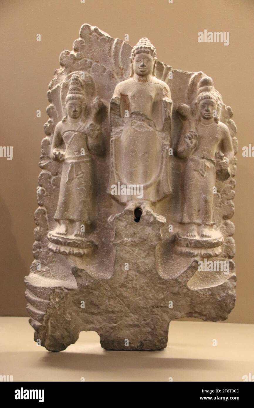 Dvaravati Art: Buddhist Triad, National Museum of Thailand, Bangkok ...